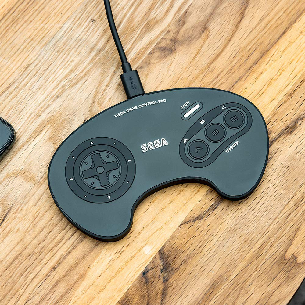 OFFICIAL SEGA MEGA DRIVE HAND CONTROLLER WIRELESS CHARGING MAT ...